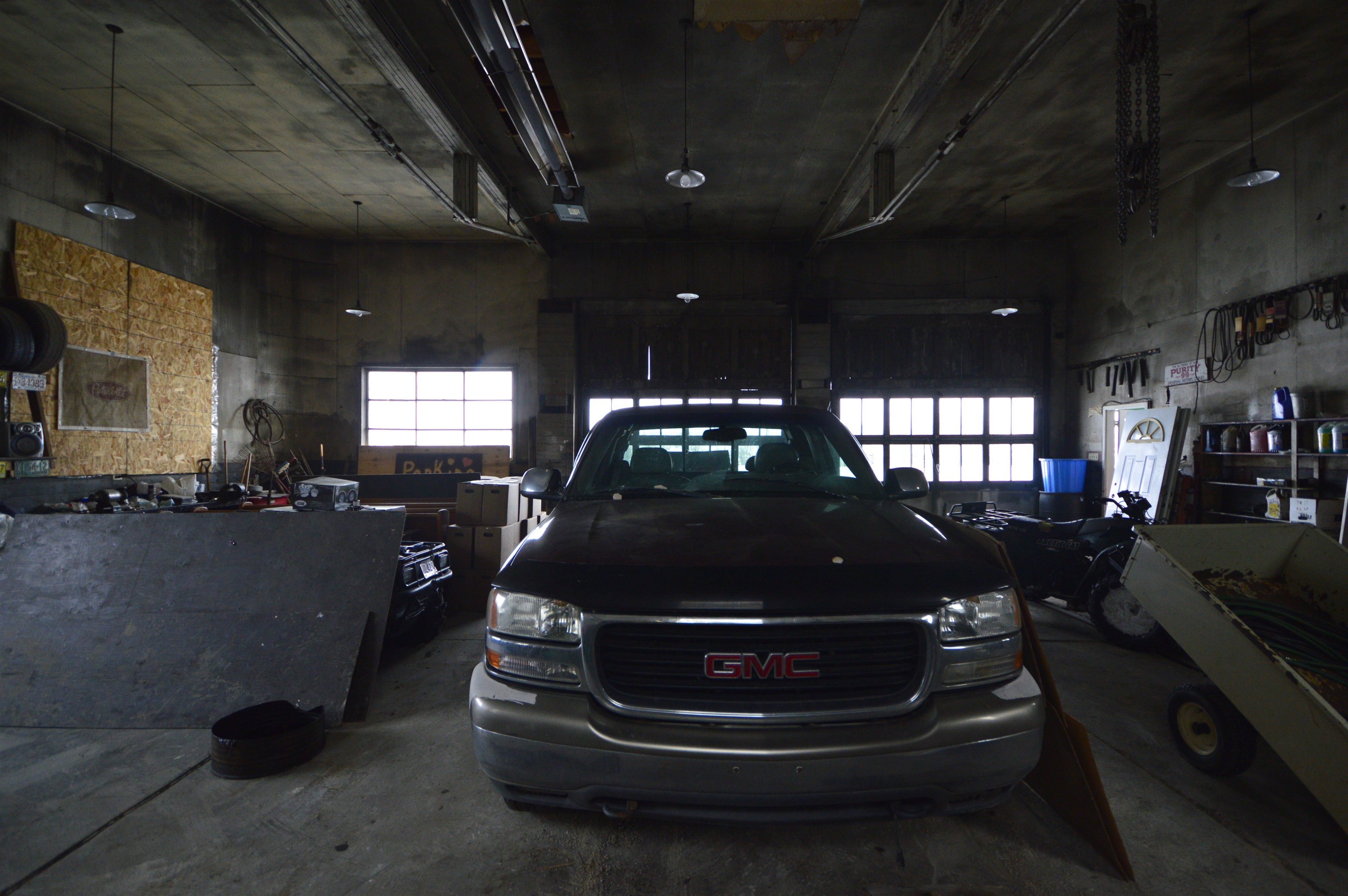 Locations Hub - Alec's Garage