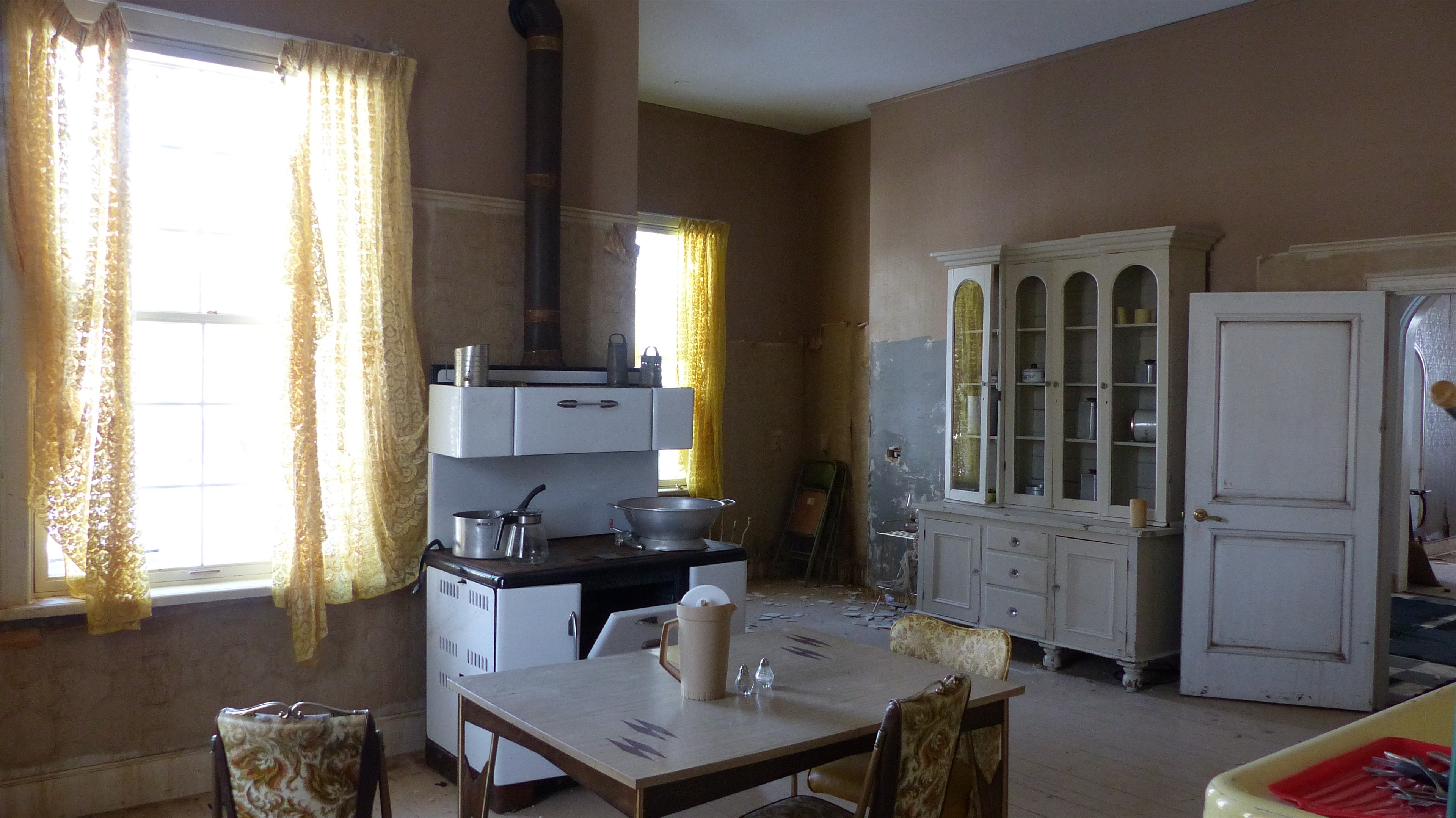 Locations Hub - Bow Vista - Sets