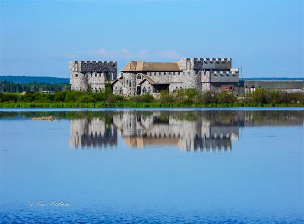 Locations Hub - Ryan's Castle