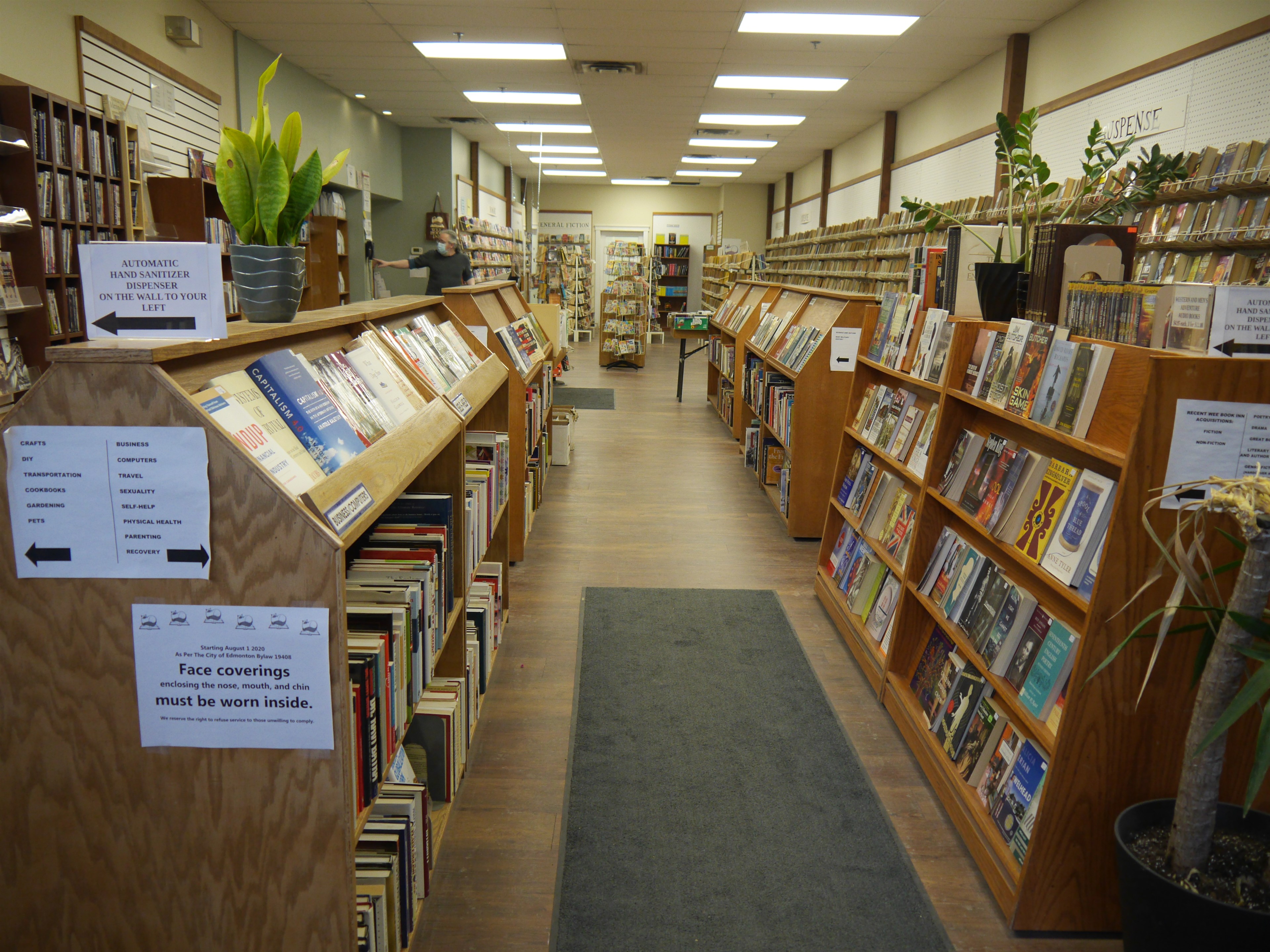 Locations Hub - Wee Book Inn (Jasper Ave)