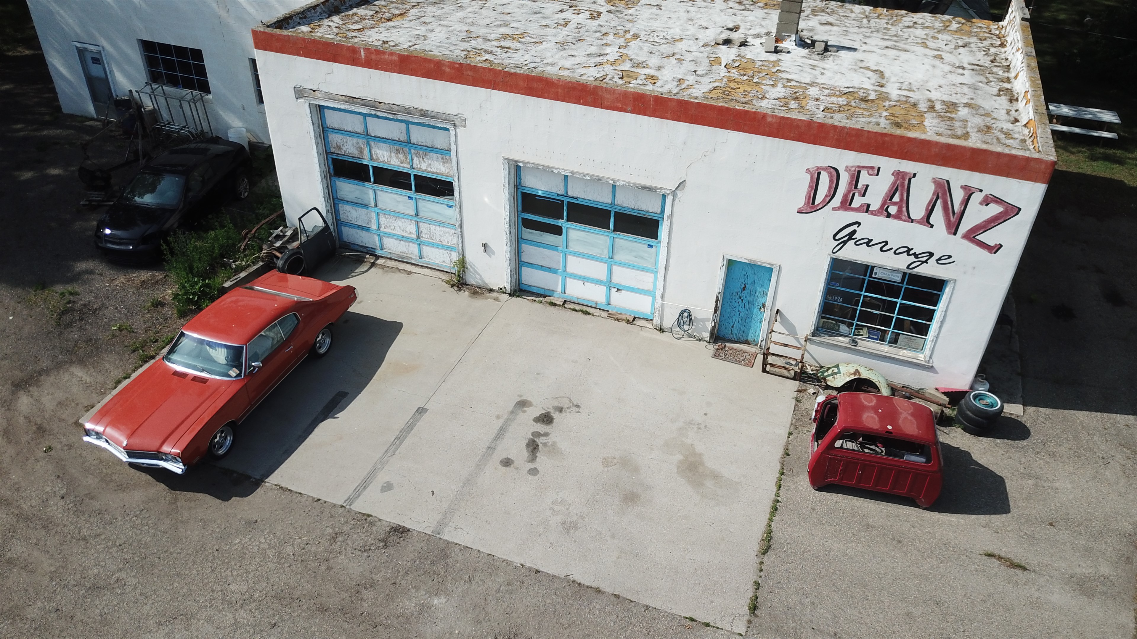 Locations Hub - Deanz Garage