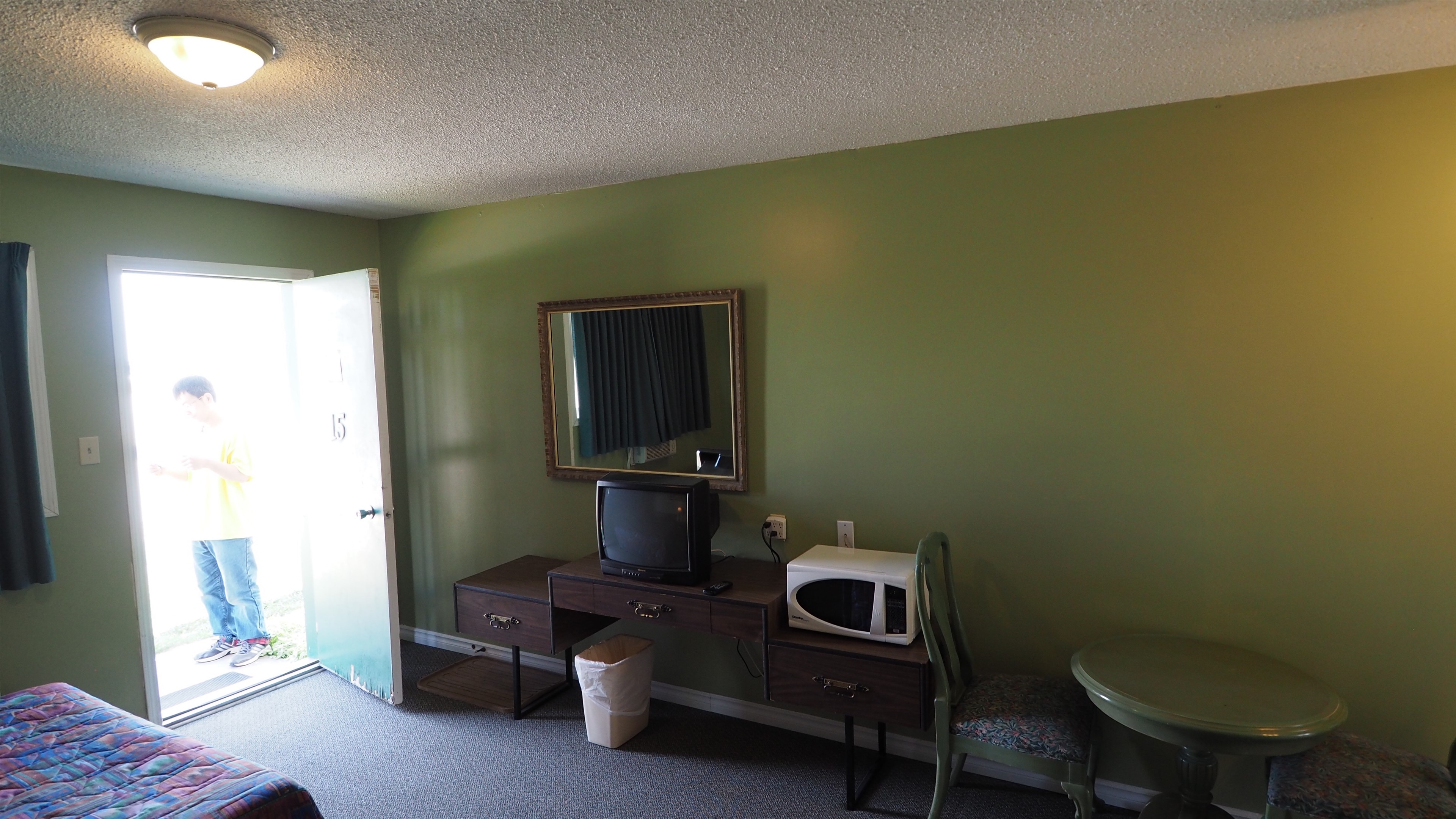 Locations Hub - Double D Motel