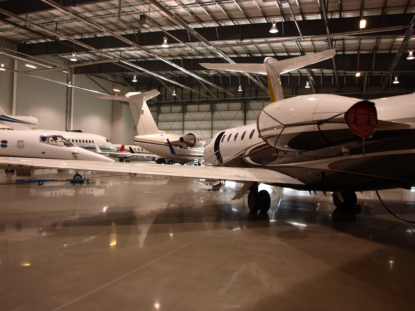 Locations Hub - Sunwest Aviation