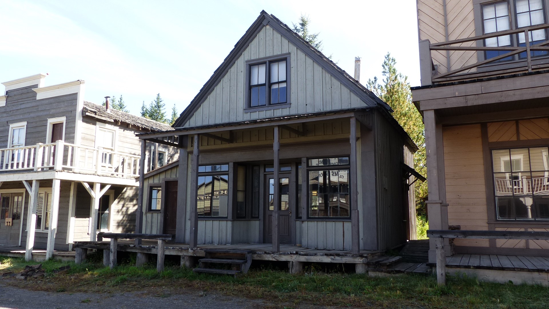 Locations Hub - CL Ranch - Western Town