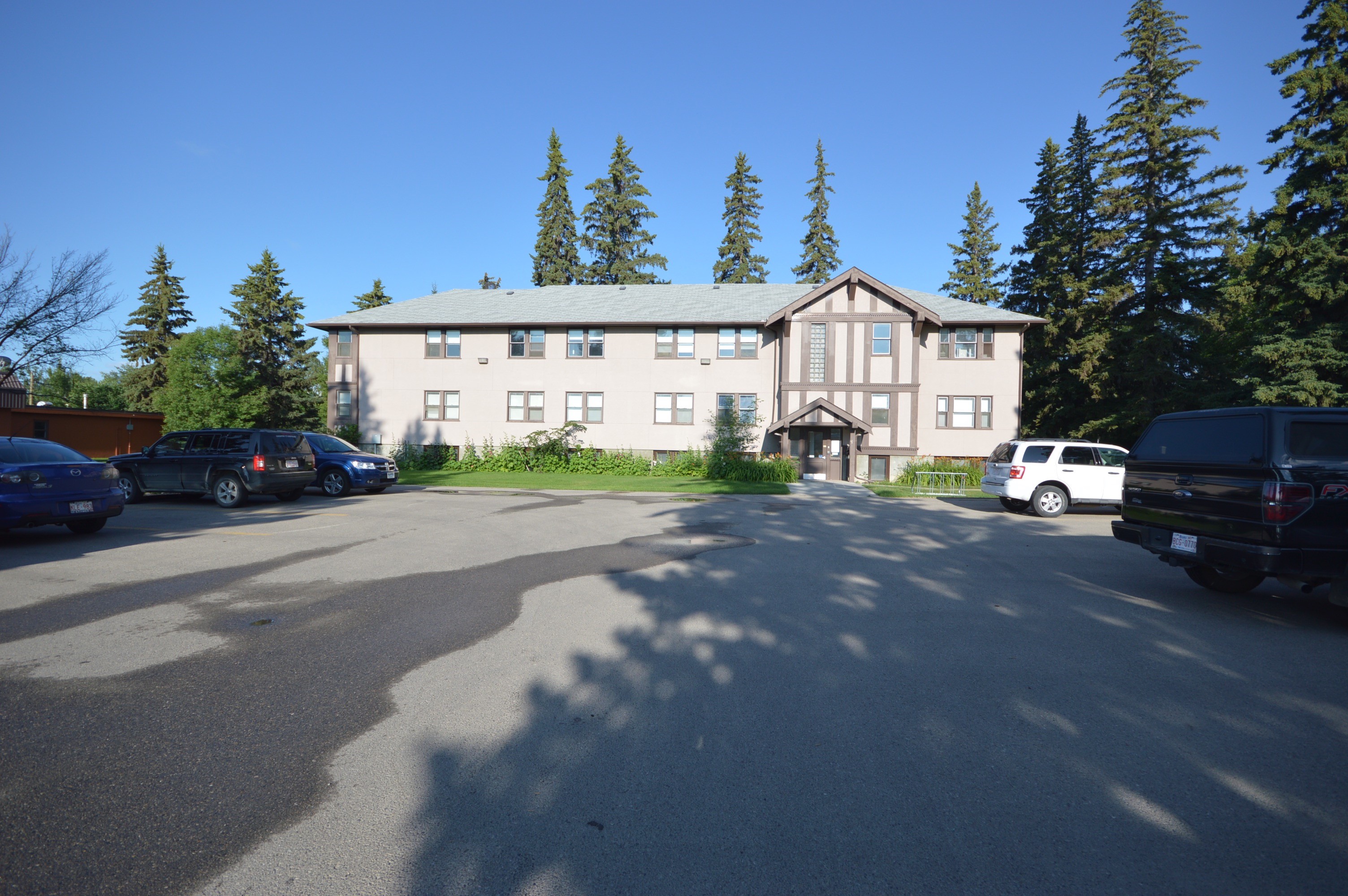 Locations Hub - High River Hospital - Annex Building